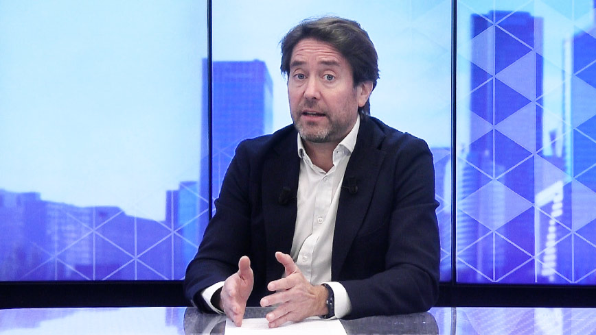 Cyrille Moleux, Xerfi - France : pays riche, débat politique explosif ...